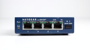 Switch de red: ¿Cómo funciona, para qué sirve y cómo elegirlo?